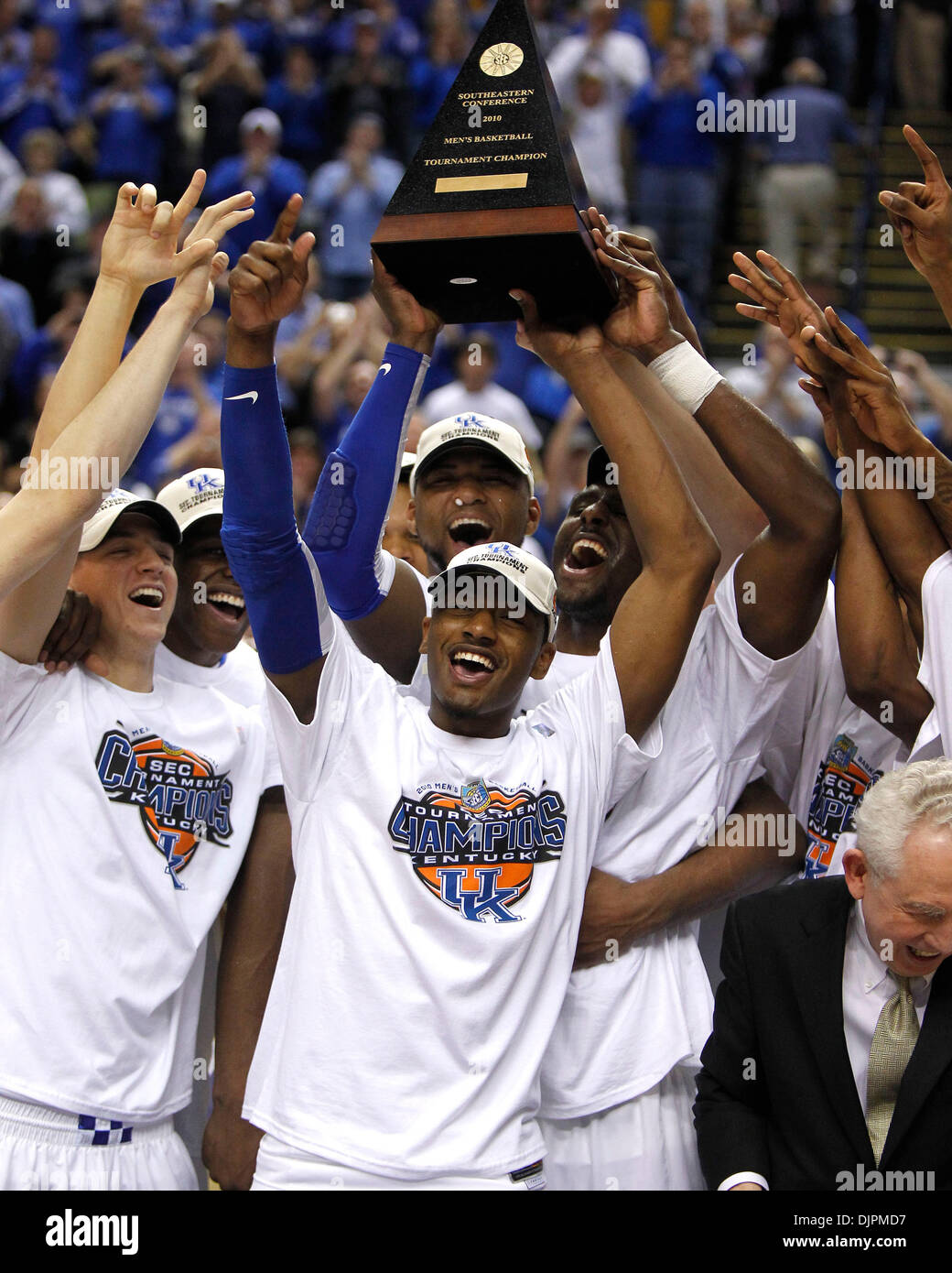 Mar. 14, 2010 - Nashville, Kentucky, USA - Kentucky's John Wall and the ...