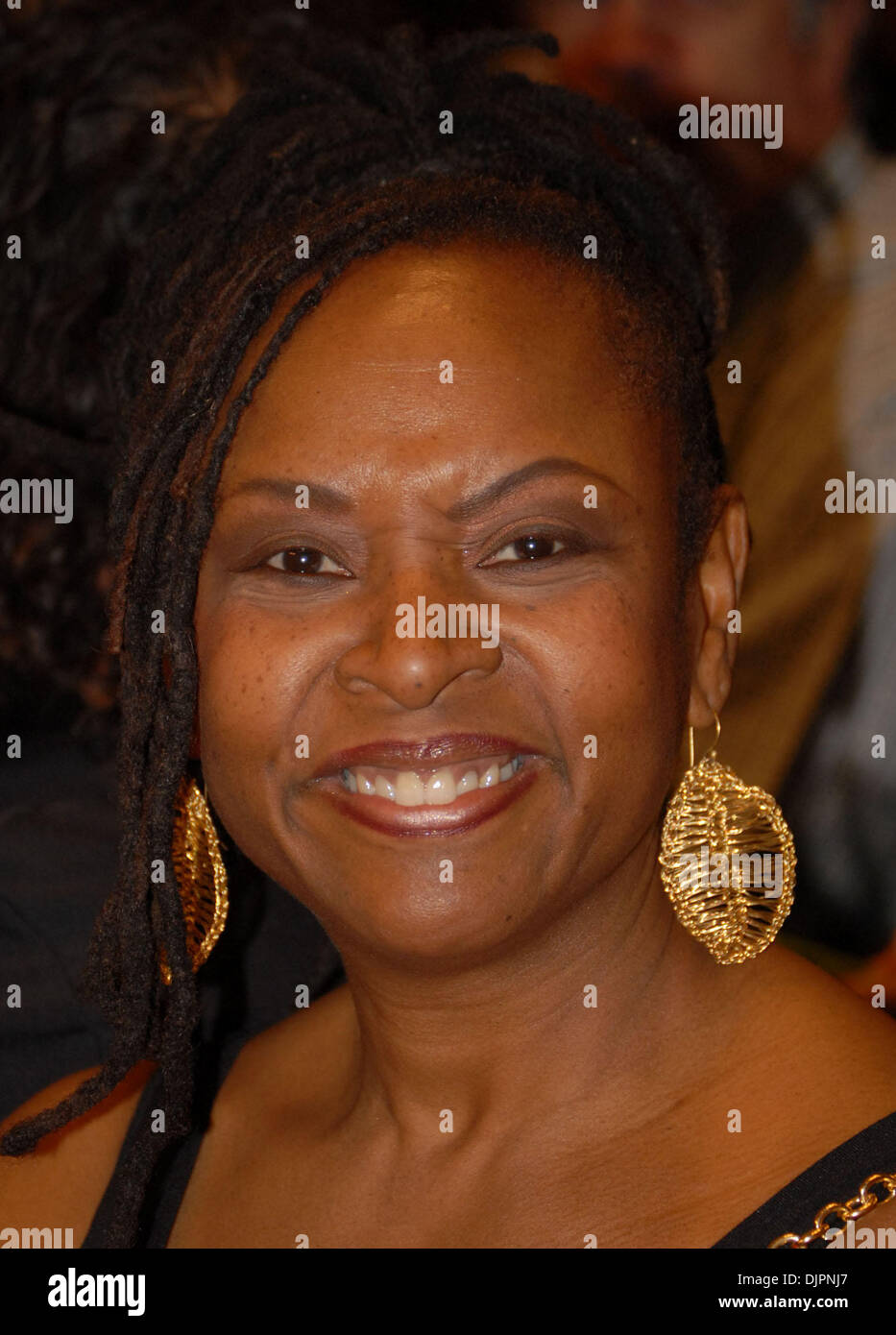 Robin quivers hi-res stock photography and images - Alamy