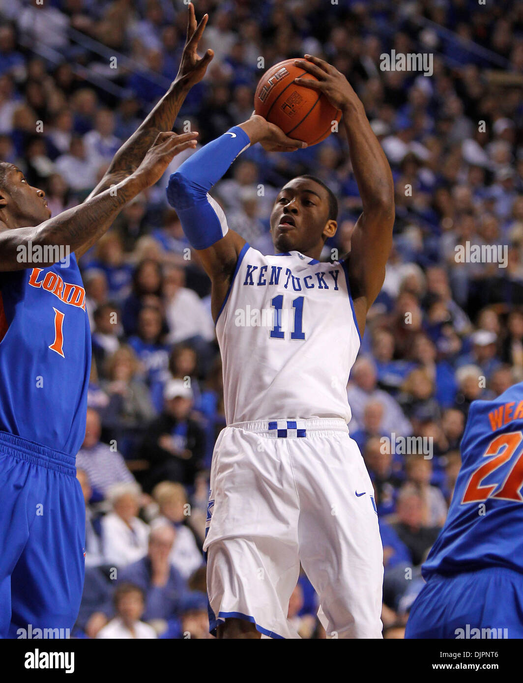 07 11 2010 hi-res stock photography and images - Alamy