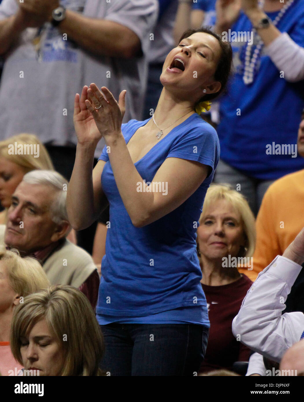 Ashley judd photo credit hi-res stock photography and images - Alamy