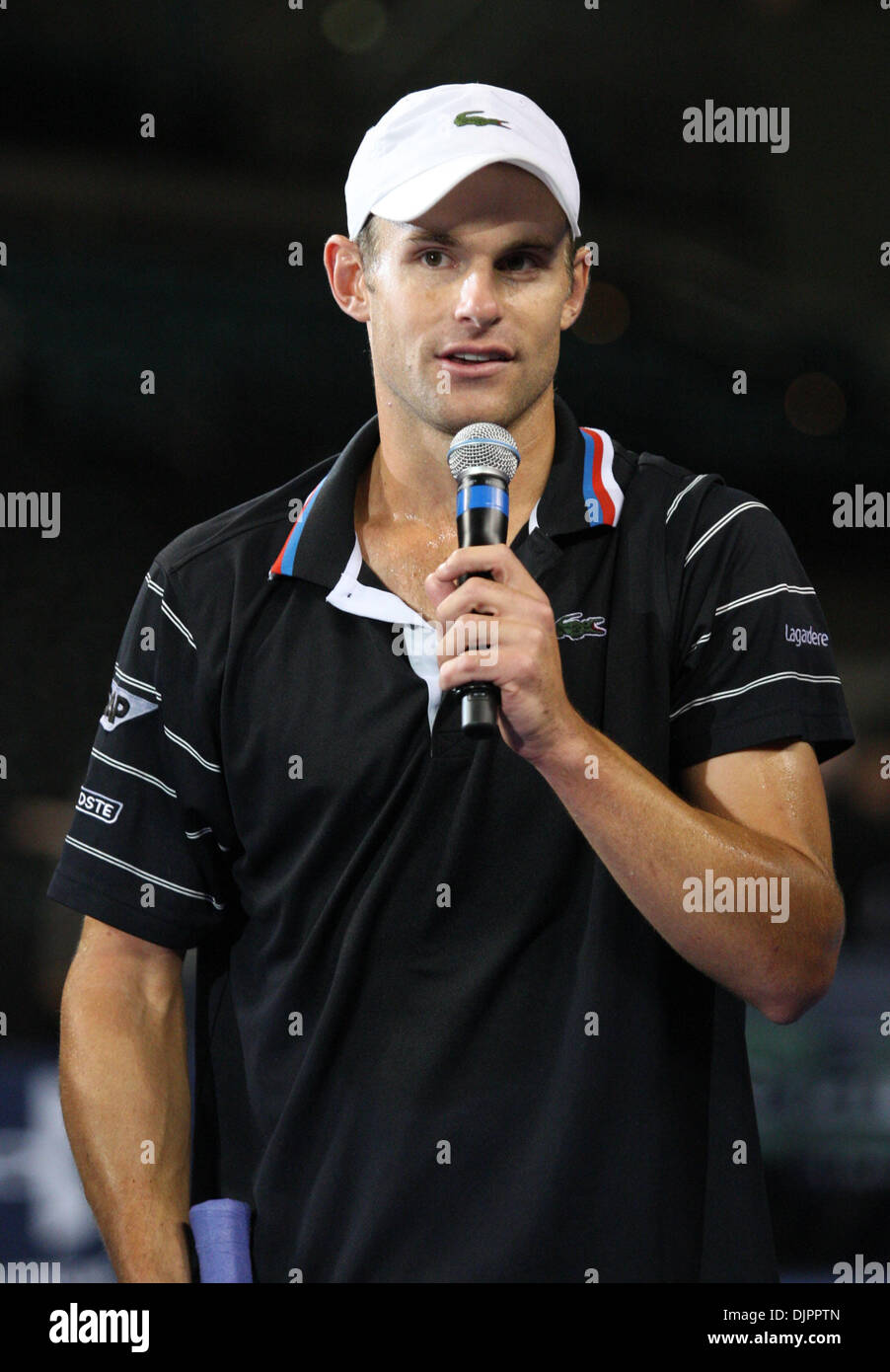 Apr 10 2010 Atlantic City New Jersey Usa Andy Roddick Talks About His Match With Marat