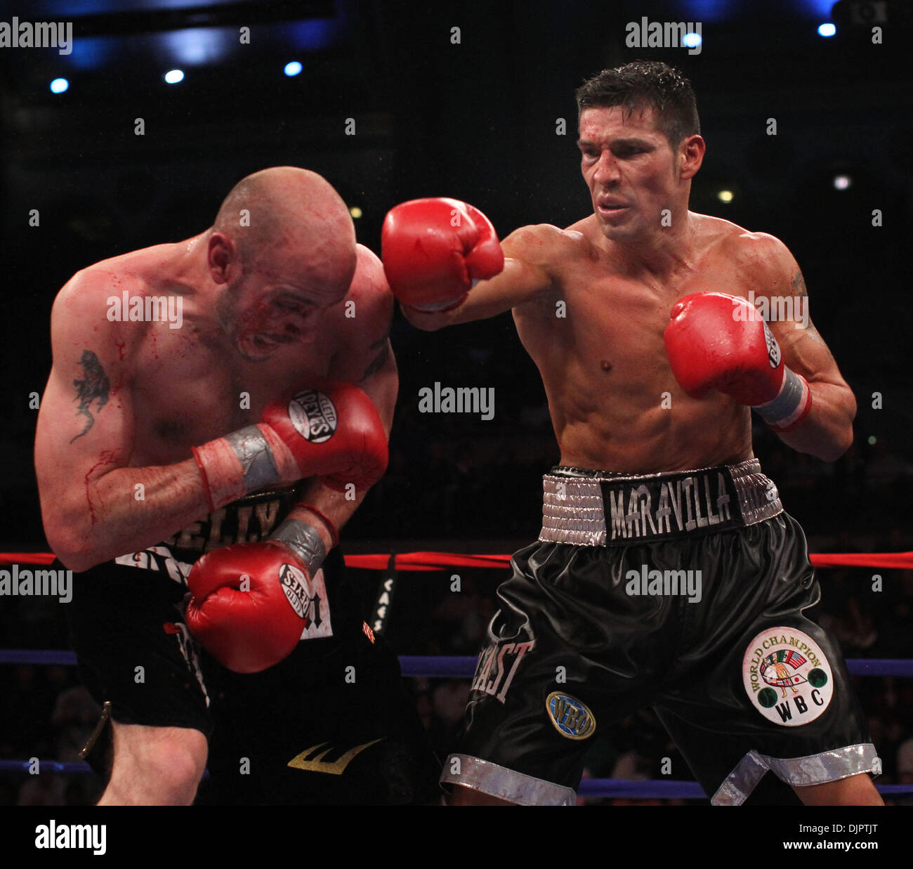 Apr 17, 2010 - Atlantic City, New Jersey, U.S. - SERGIO MARTINEZ (R) vs ...