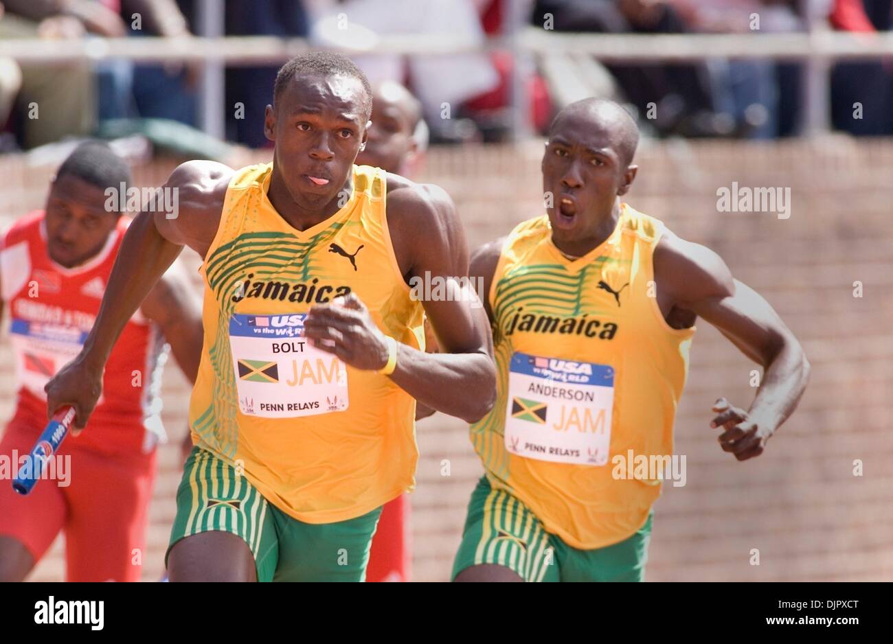Apr 24, 2010 - Philadelphia, Pennsylvania, U.S. - USAIN BOLT, left ...