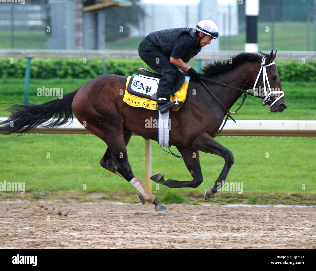 Super saver kentucky derby 2010 hi-res stock photography and images - Alamy