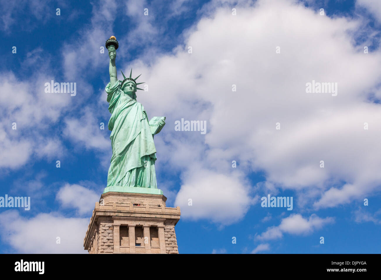 In the united states the copper statue hi-res stock photography and ...