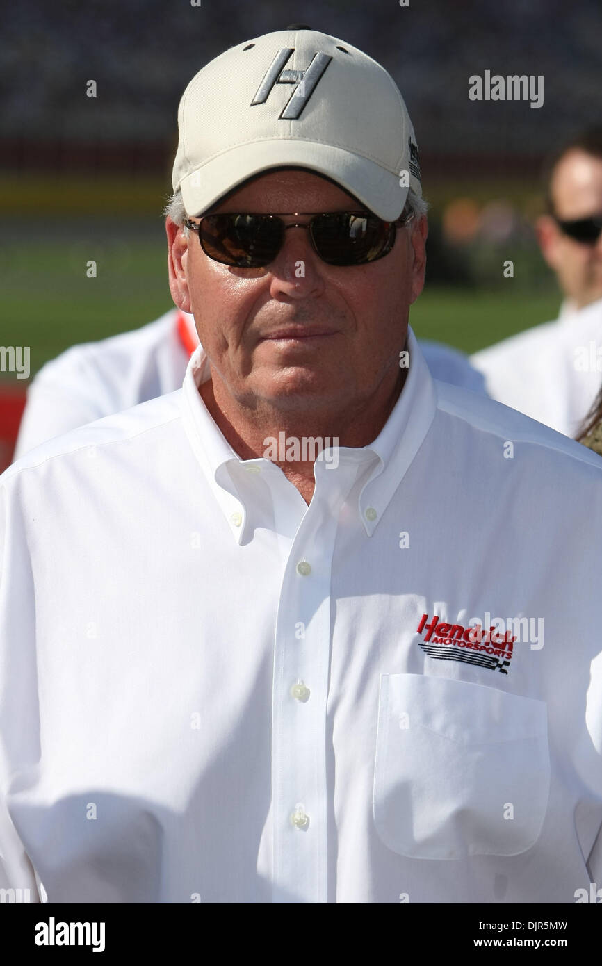 Team intros hi-res stock photography and images - Alamy