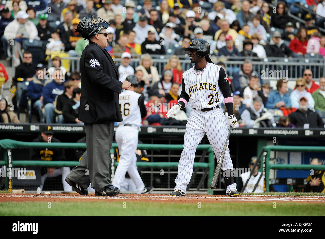May 09, 2010 - Pittsburgh, PA, U.S - 09 May 2010: Pittsburgh Pirates ...