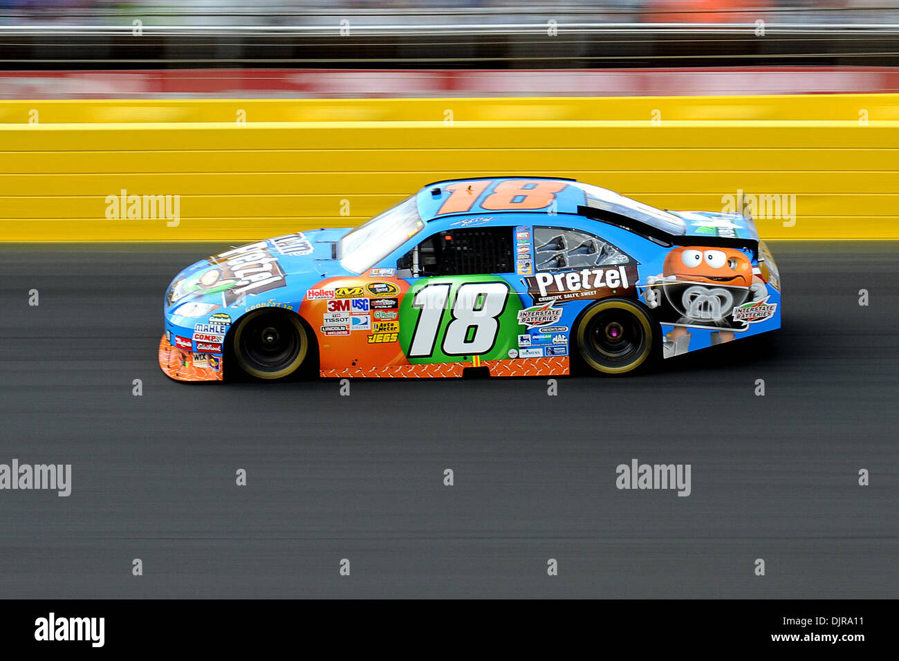 Kyle busch 2010 hi-res stock photography and images - Alamy