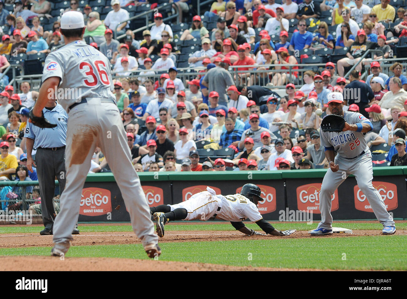 May 31, 2010 - Pittsburgh, PA, U.S - 31 May 2010: Chicago Cubs ...