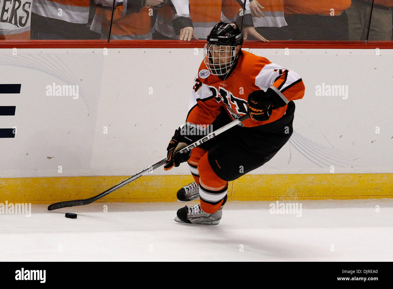 Mike york hockey hi-res stock photography and images - Alamy