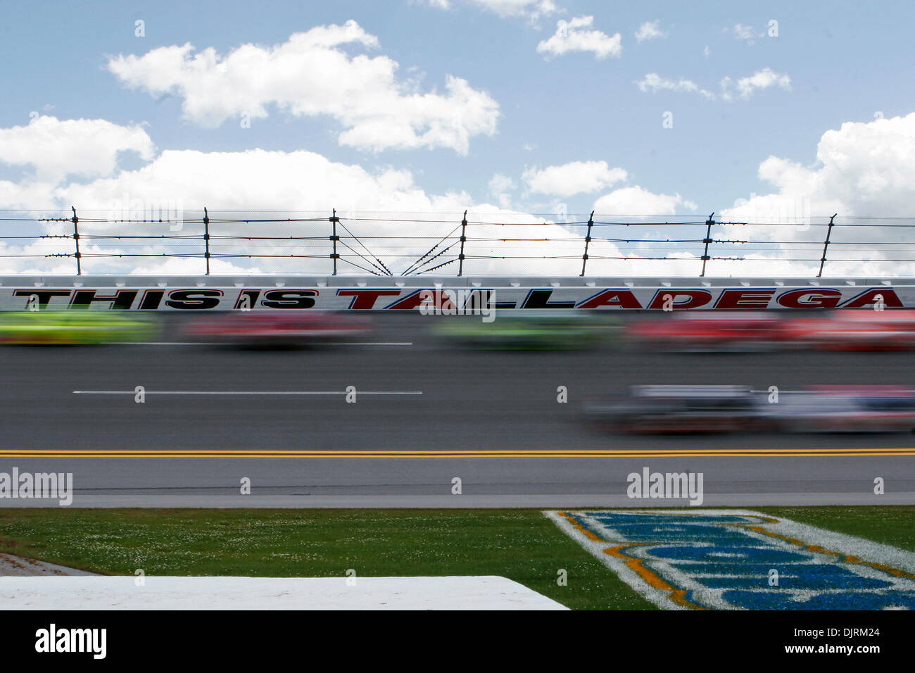 Talladega superspeedway sign hi-res stock photography and images - Alamy