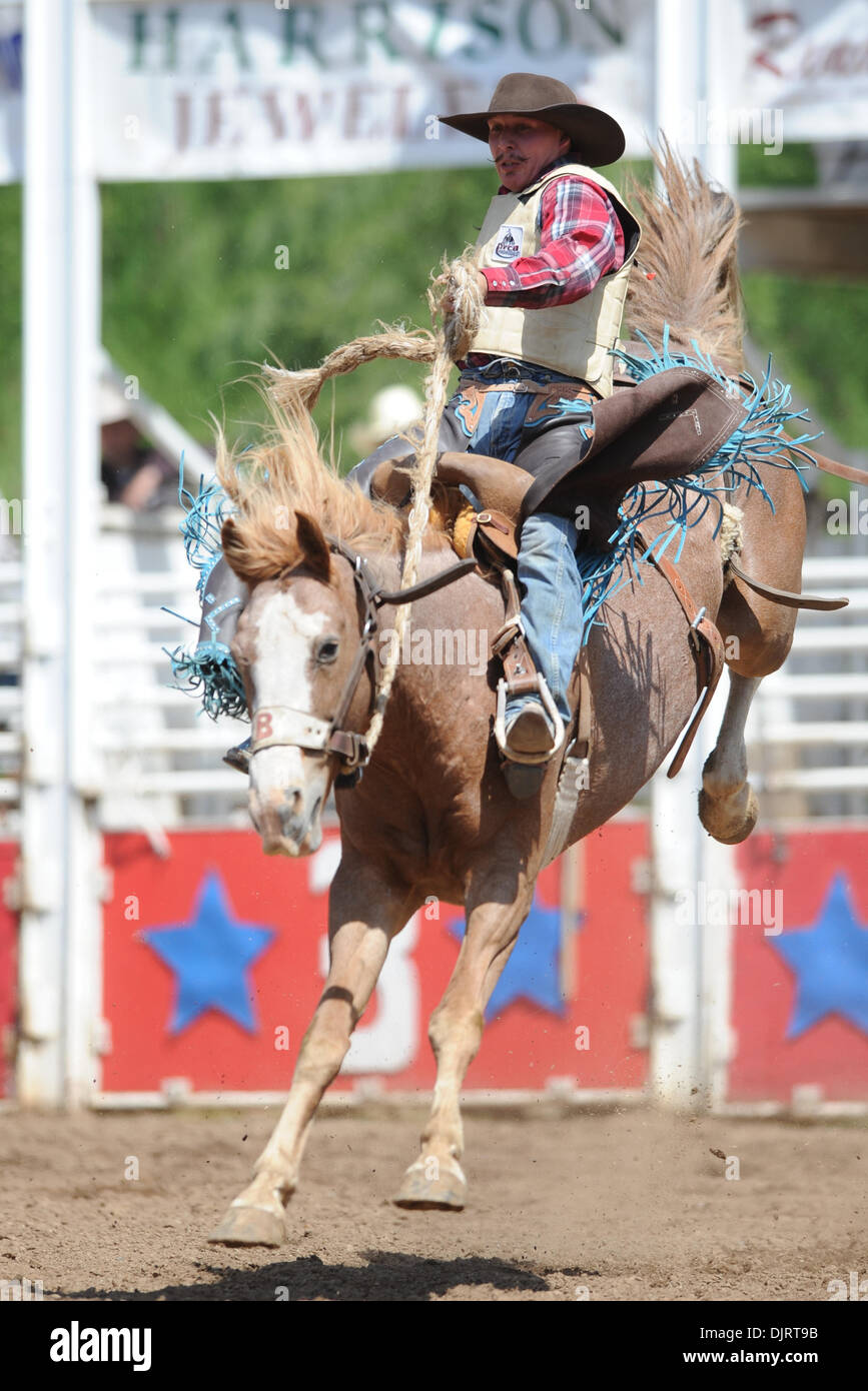 May 08, 2010 - Sonora, California, U.S - 08 May 2010: Saddle Bronc ...