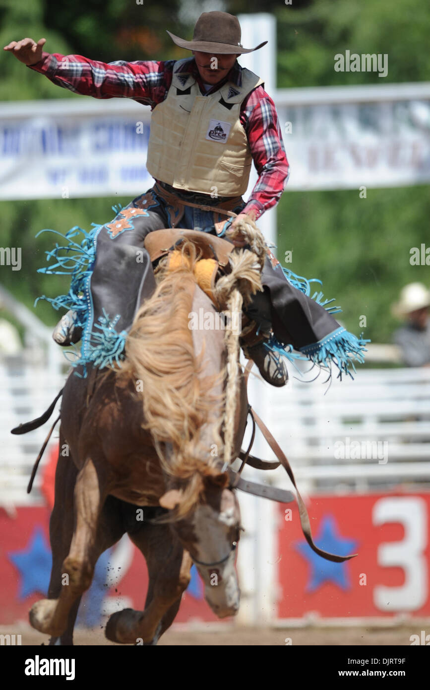 May 08, 2010 - Sonora, California, U.S - 08 May 2010: Saddle Bronc ...