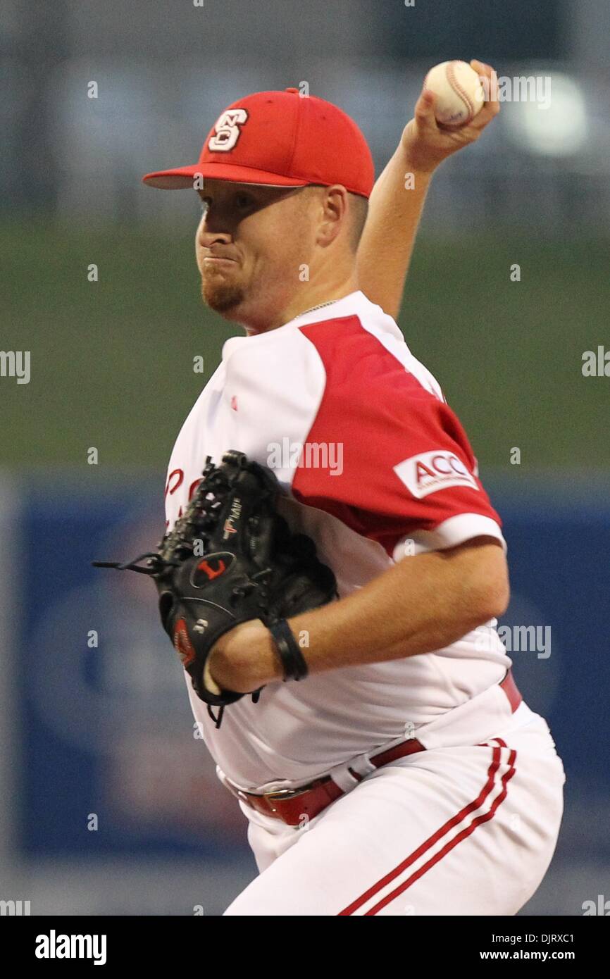 May 28, 2010 - Greensboro, North Carolina, U.S - 28 May 2010: Starting ...
