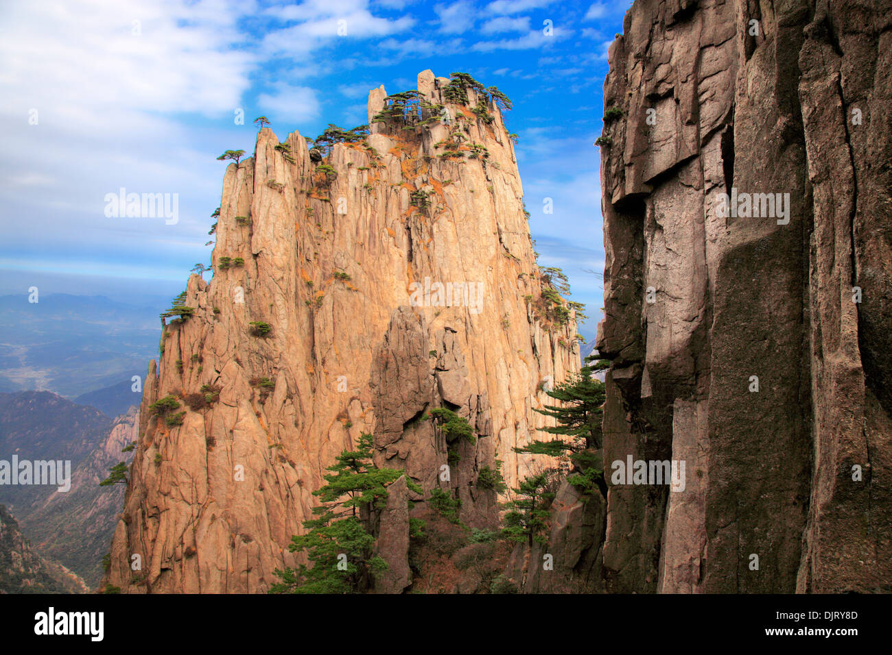 Huangshan hi-res stock photography and images - Alamy