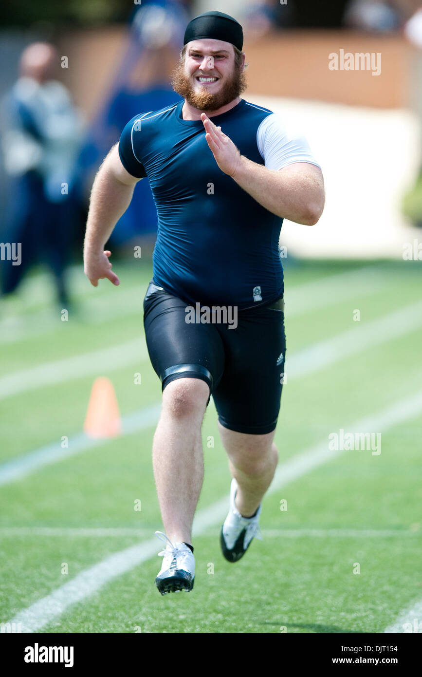 Forty Yard Dash High Resolution Stock Photography and Images - Alamy