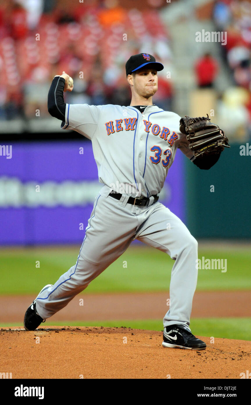 Mets pitcher john maine mets hi-res stock photography and images - Alamy