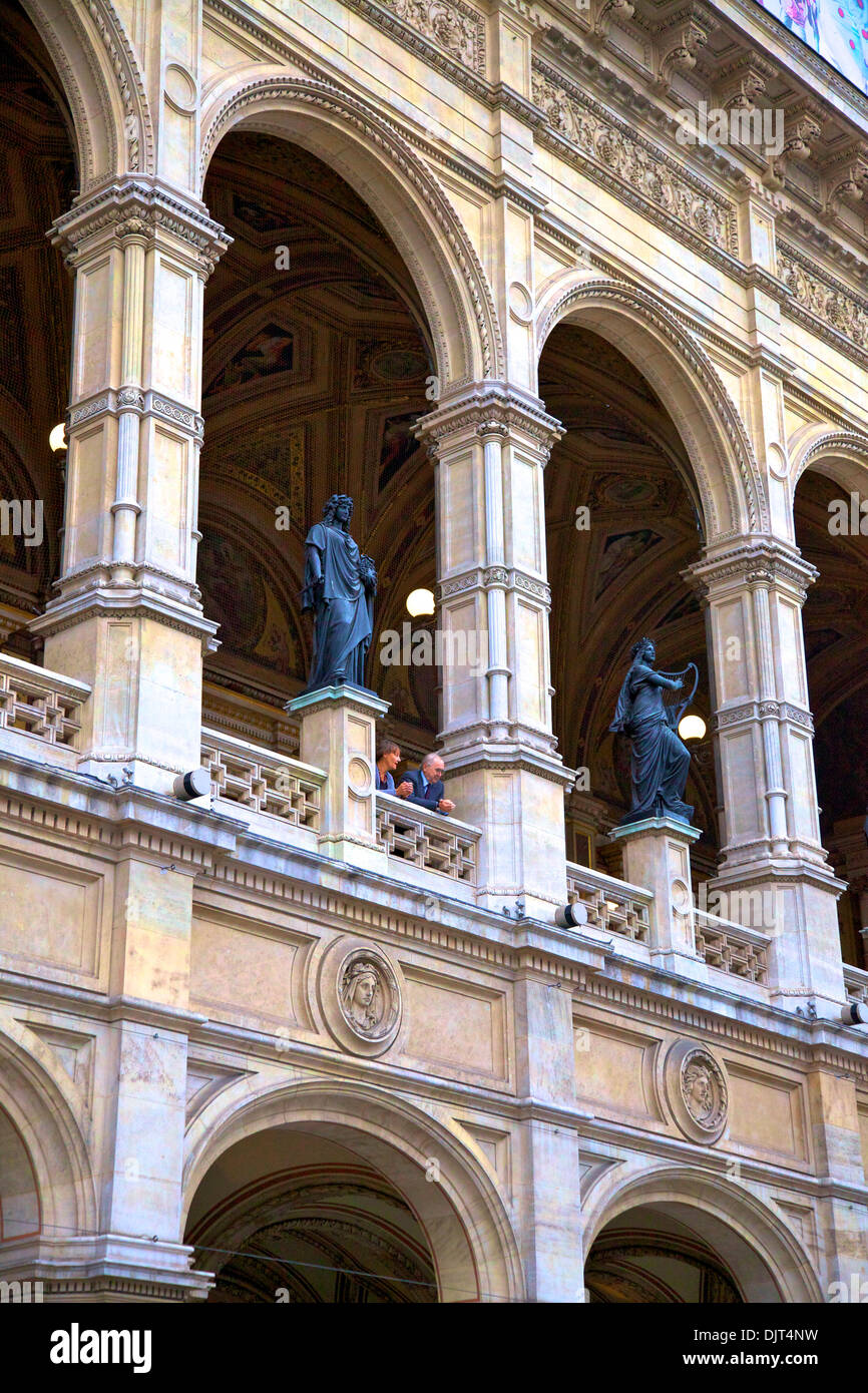 Exterior of Vienna State Opera House, Vienna, Austria, Central Europe ...