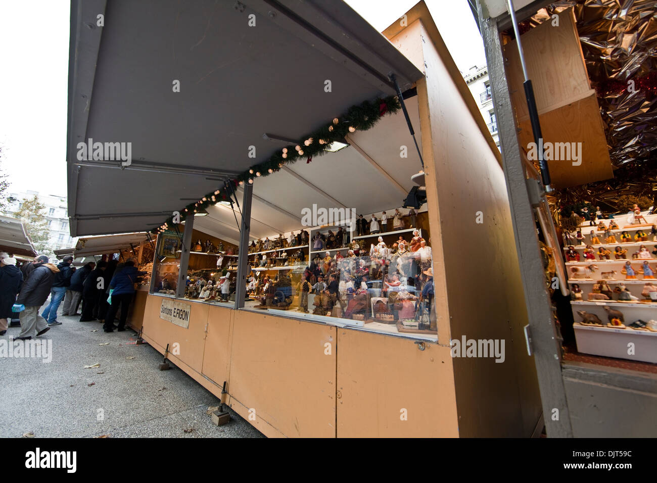Santons fair hi-res stock photography and images - Alamy