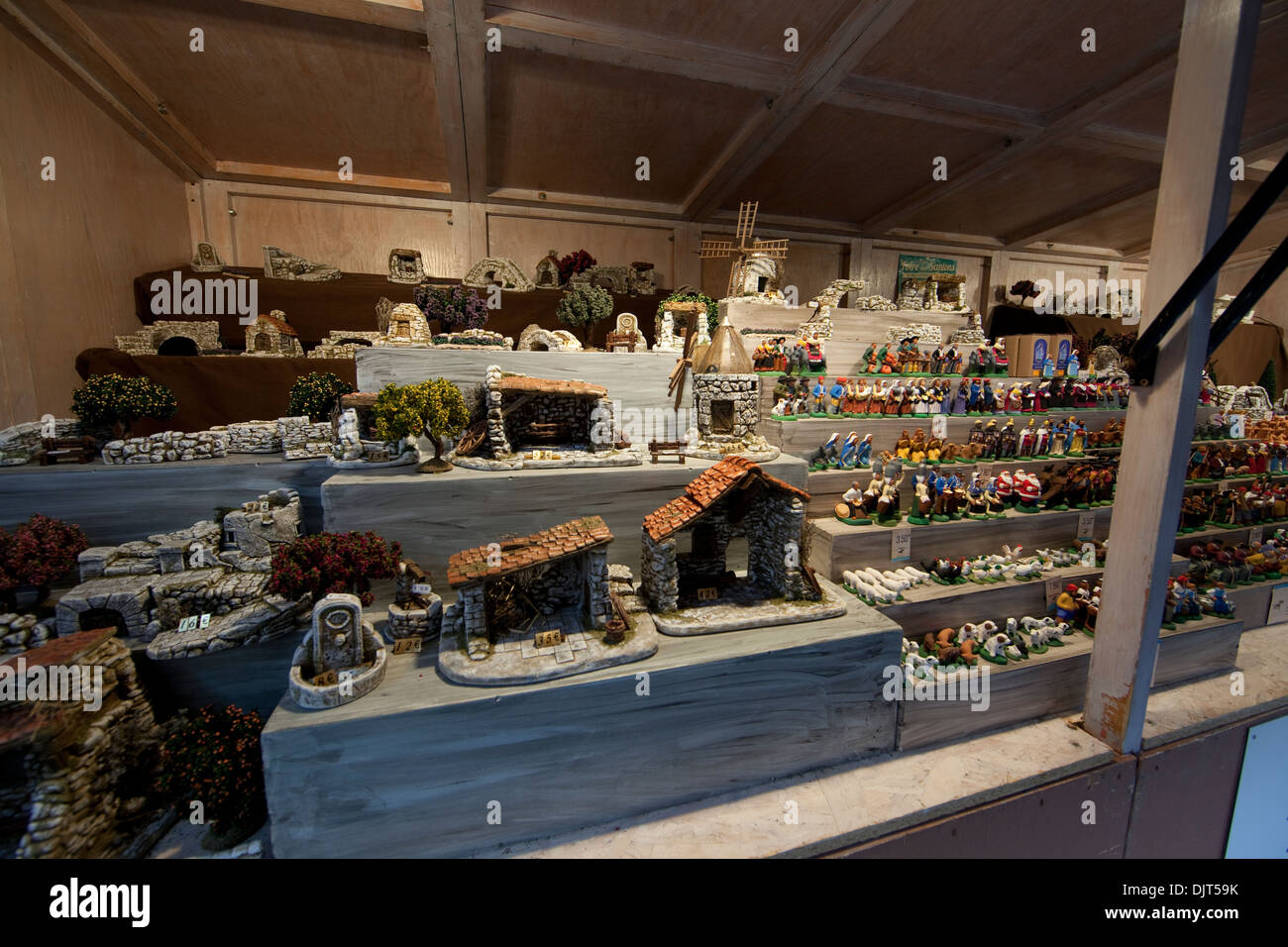 Santons fair hi-res stock photography and images - Alamy