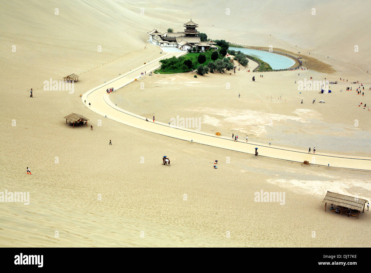 Crescent Lake, Dunhuang, Gansu province, China Stock Photo - Alamy