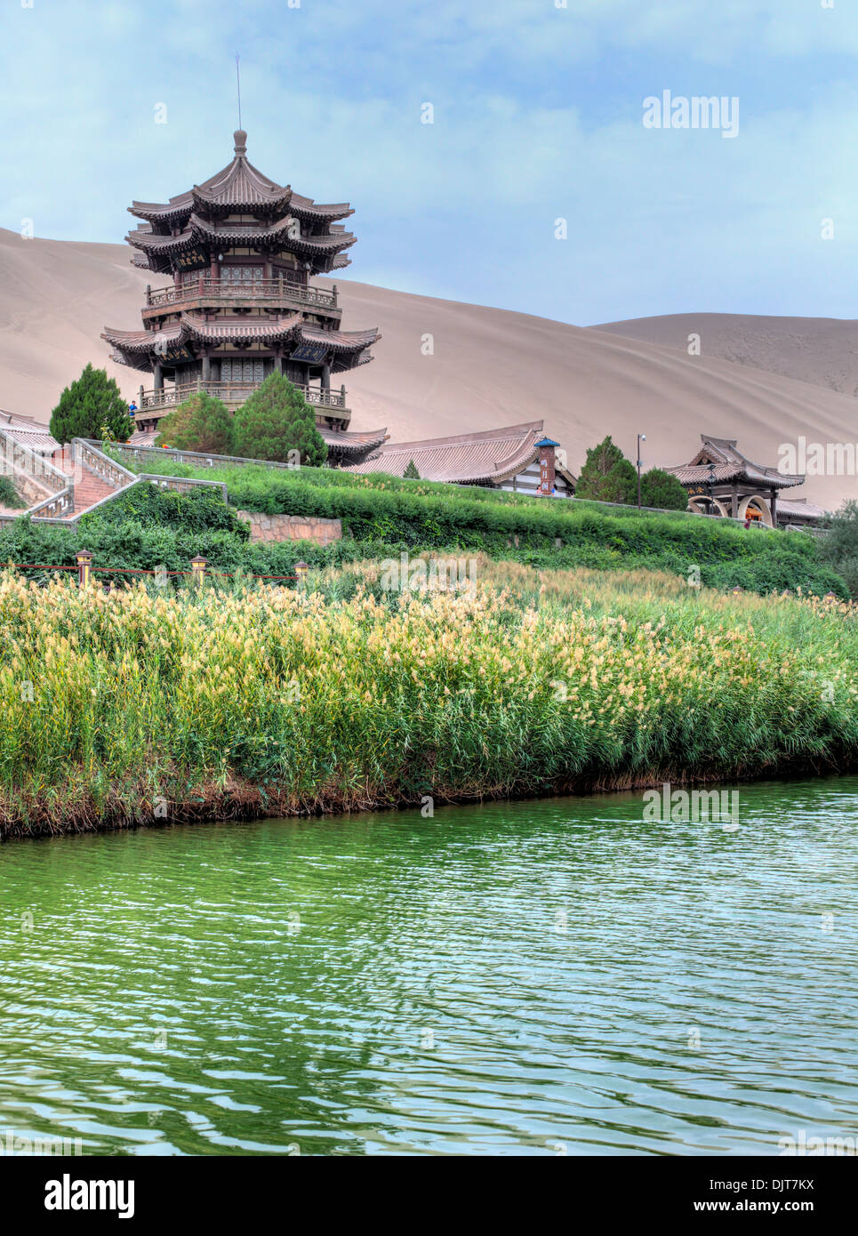 Crescent Lake, Dunhuang, Gansu province, China Stock Photo - Alamy