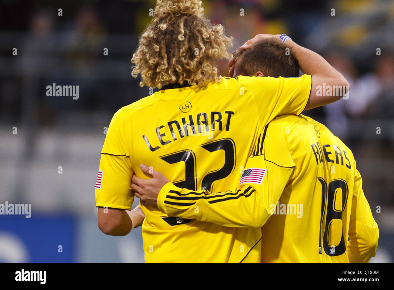 Crew forward Steven Lenhart #32 and midfielder Robbie Rogers #18 ...