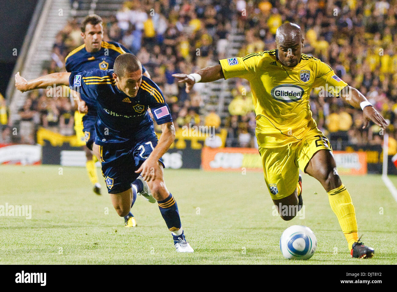 Crew forward Emilio Renteria (#20) moves the ball downfield while ...