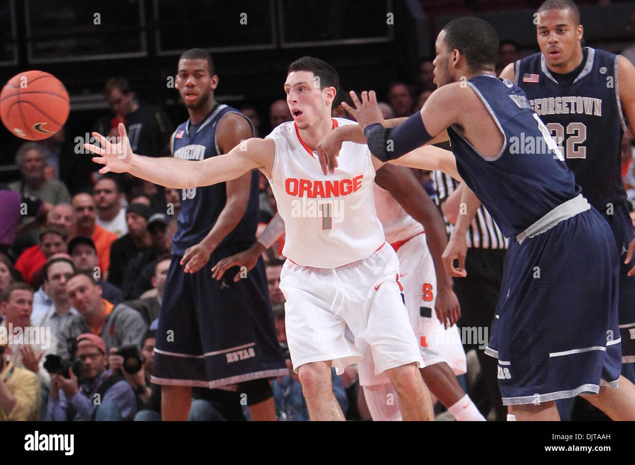 Syracuse guard Andy Rautins #1 looses the ball. Georgetown defeated ...