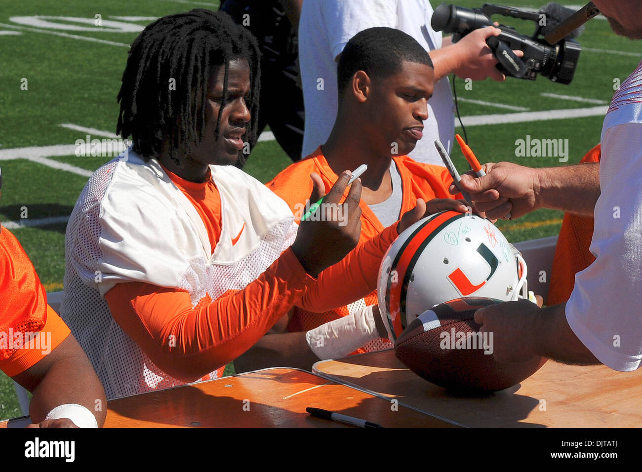Miami Hurricanes Spring football scrimmage at Traz Powell Stadium in ...