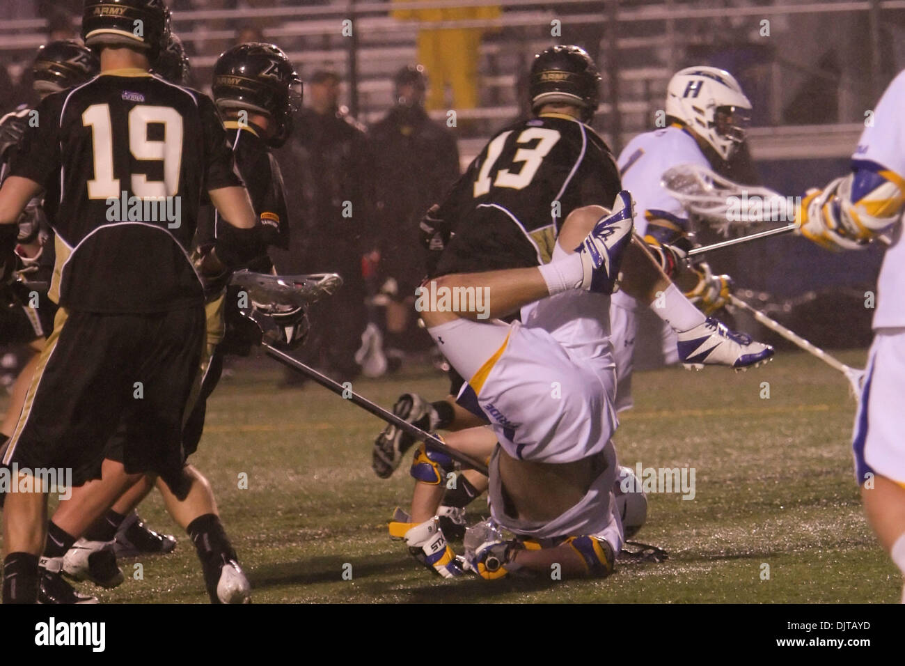 Hofstra takes a tumble at the hand of Army Defender Sam Harrison (#13 ...