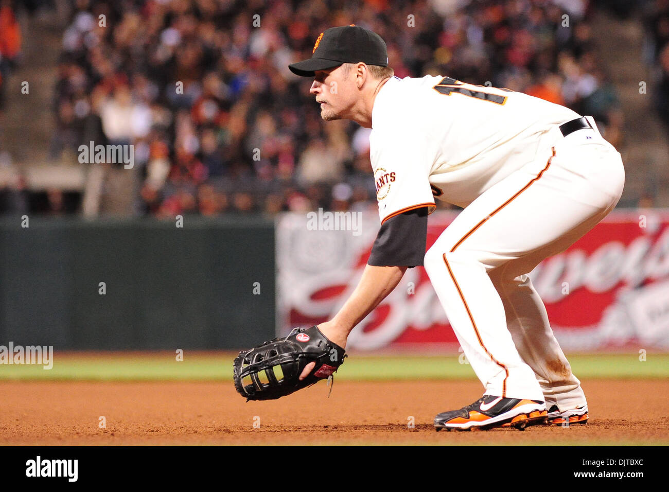 San Francisco, CA: San Francisco Giant Aubrey Huff (17) stands ready to ...