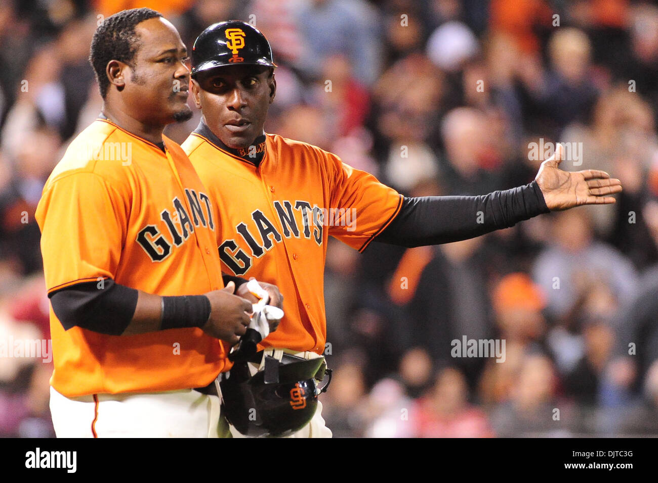 San Francisco, CA: San Francisco Giants' shortstop Juan Uribe (5) with ...