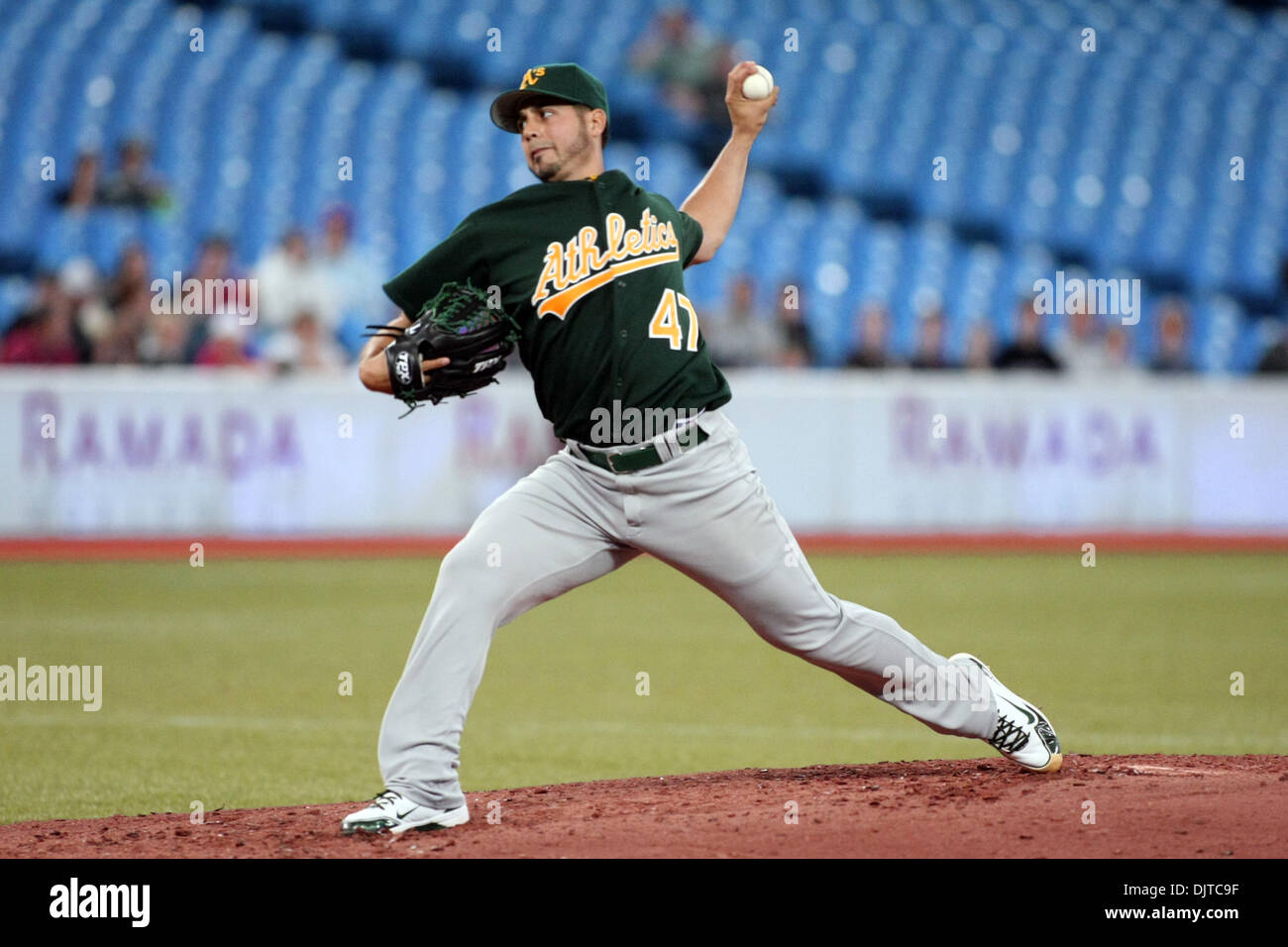 Oakland Athletics relief pitcher Gio Gonzalez (47) pitches agaisnt the ...