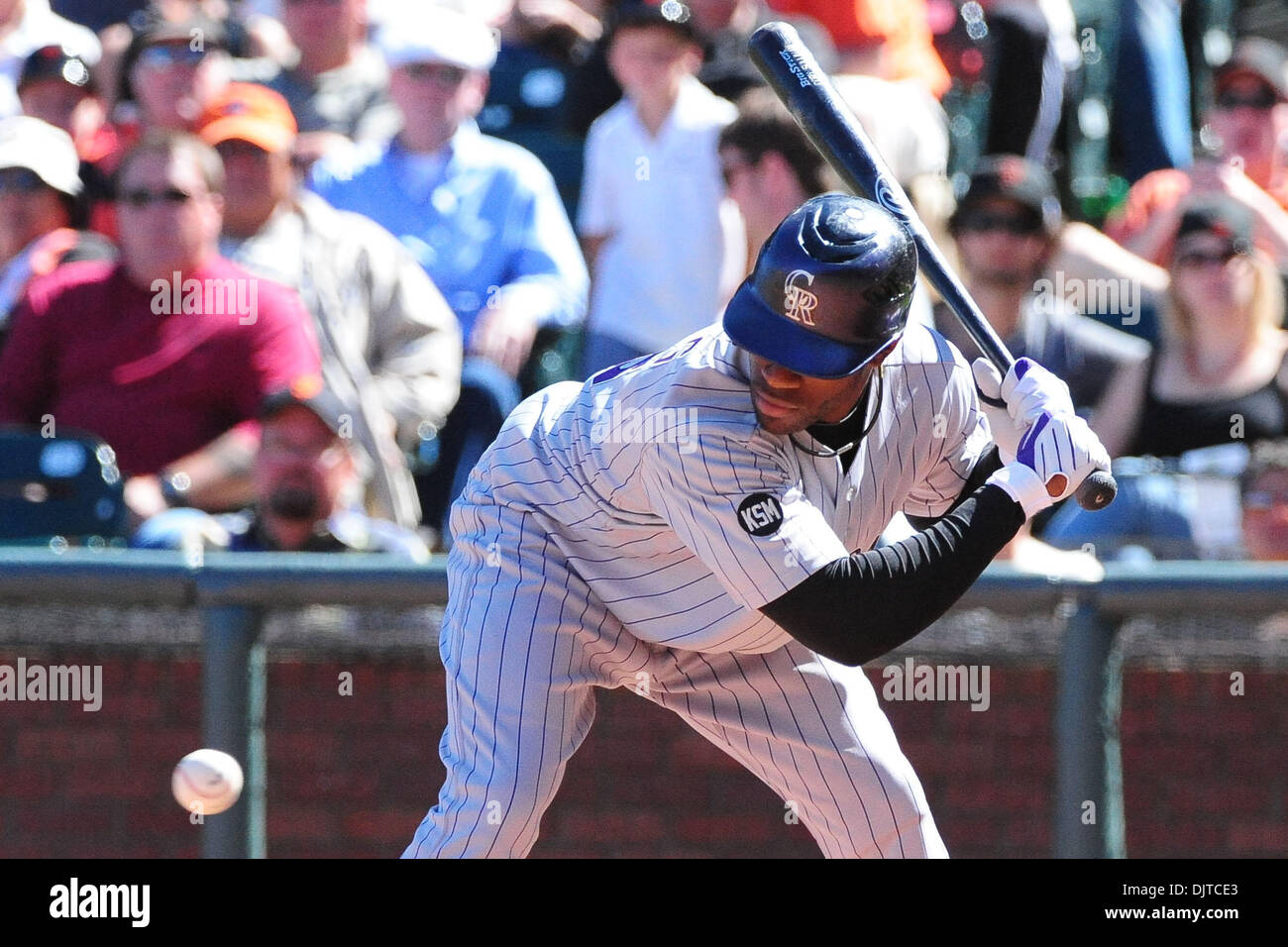 San Francisco, CA: Colorado Rockies' Dexter Fowler (24) gets an up ...