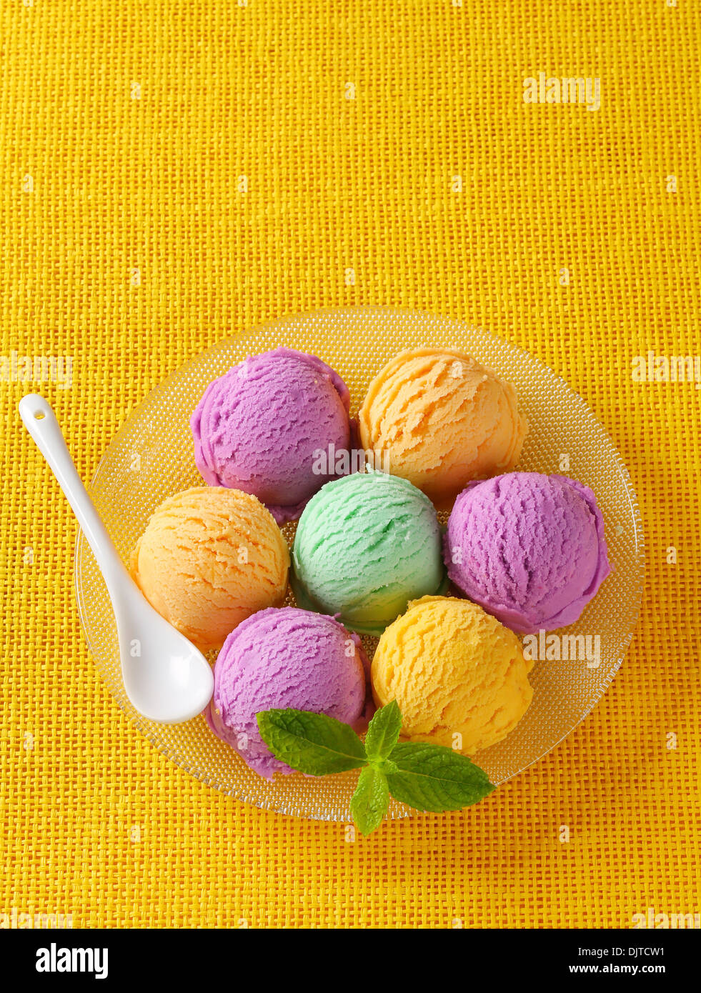 Scoops of ice cream - assorted flavors Stock Photo - Alamy
