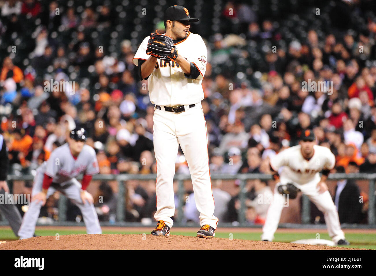 San Francisco, CA: San Francisco Giants pitcher Sergio Romo (54) deals ...