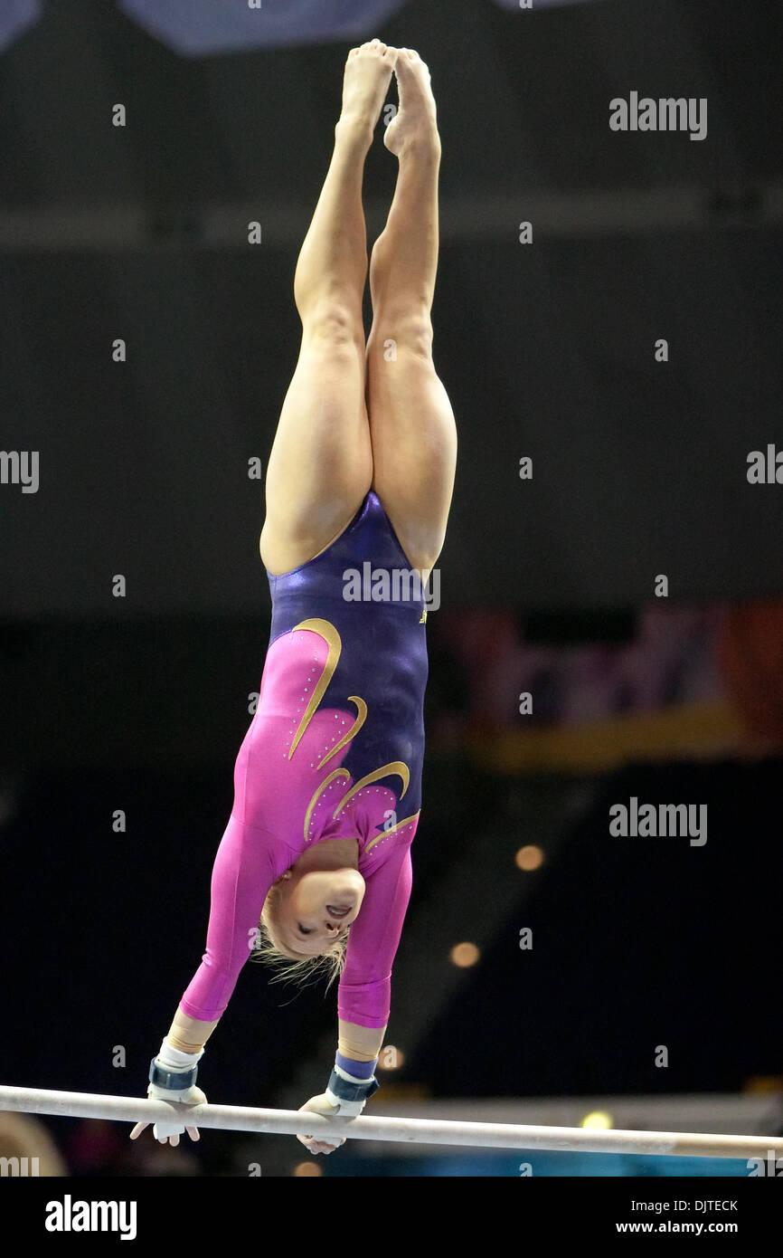 Lsu uneven bars hi-res stock photography and images - Alamy