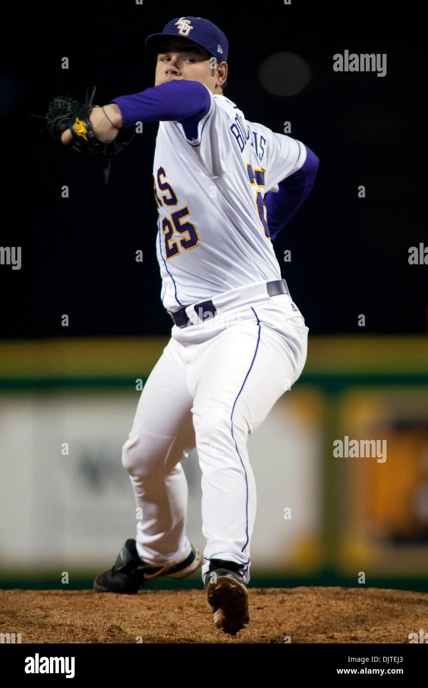 Pepperdine at LSU, LSU pitcher Joey Bourgeois (25) throws a pitch ...