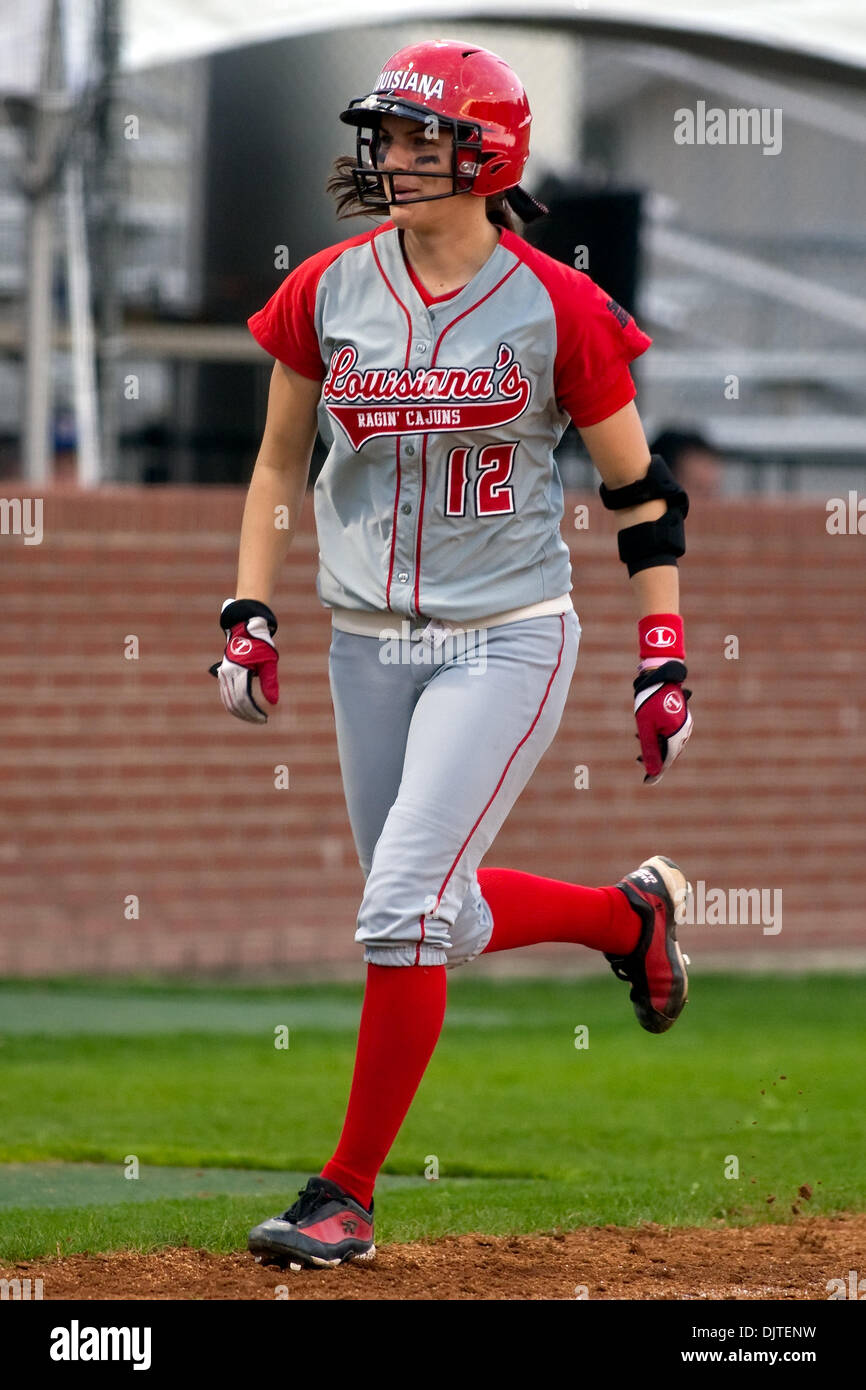 McNeese State at Louisiana-Lafayette, Louisiana-Lafayette outfielder ...