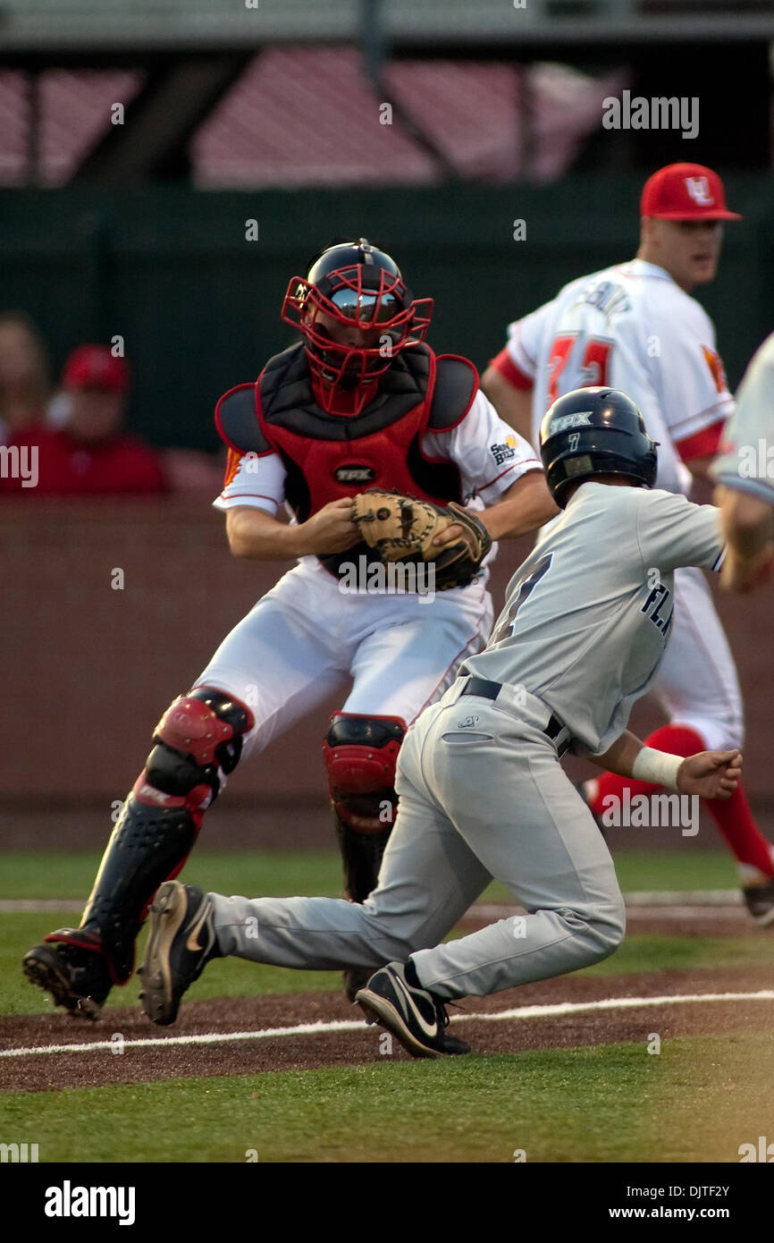 Florida Atlantic at Louisiana-Lafayette; Louisiana first baseman Chad ...