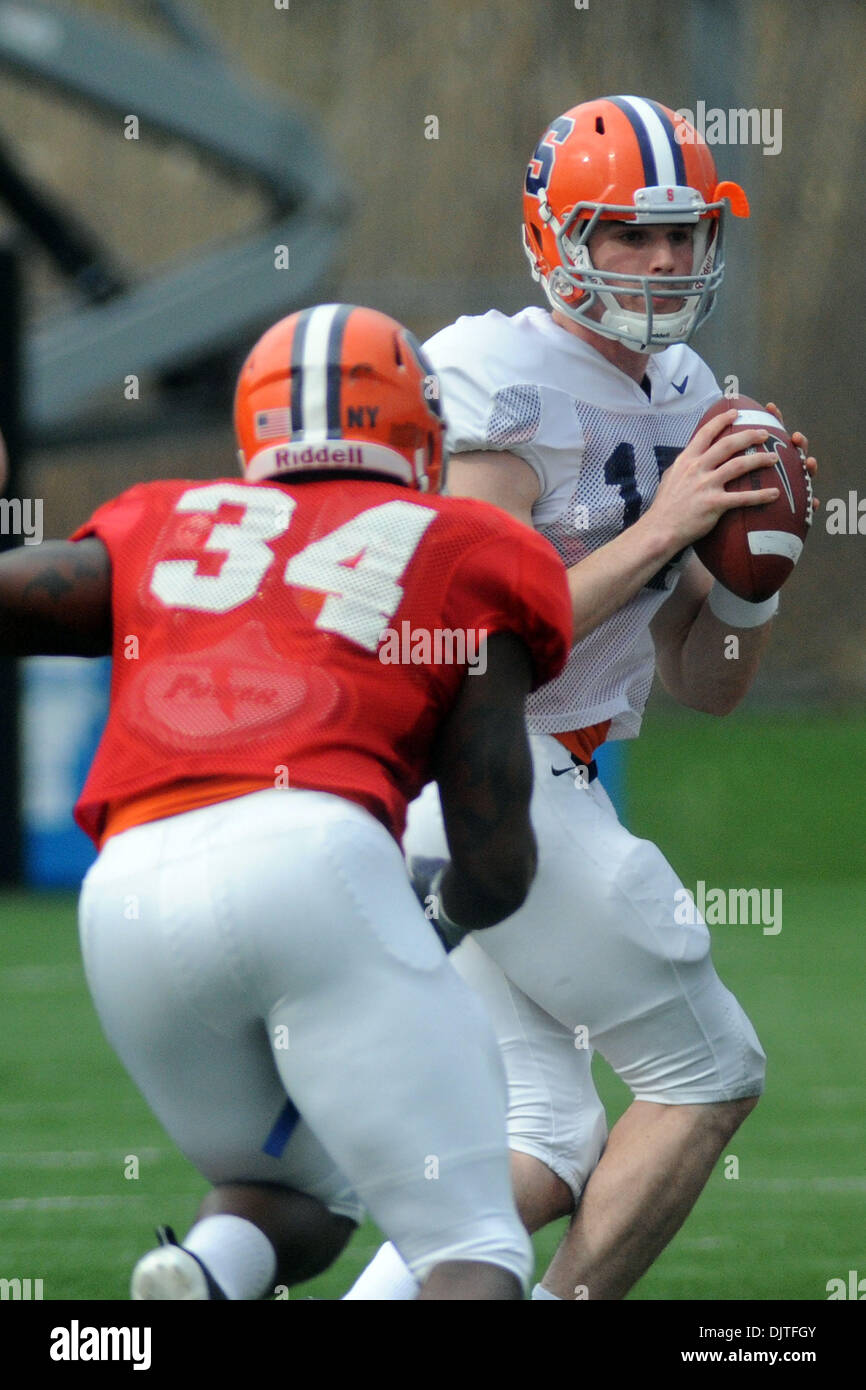 07 2010: Syracuse quarterback Charley Loeb (17) watches the rush from ...