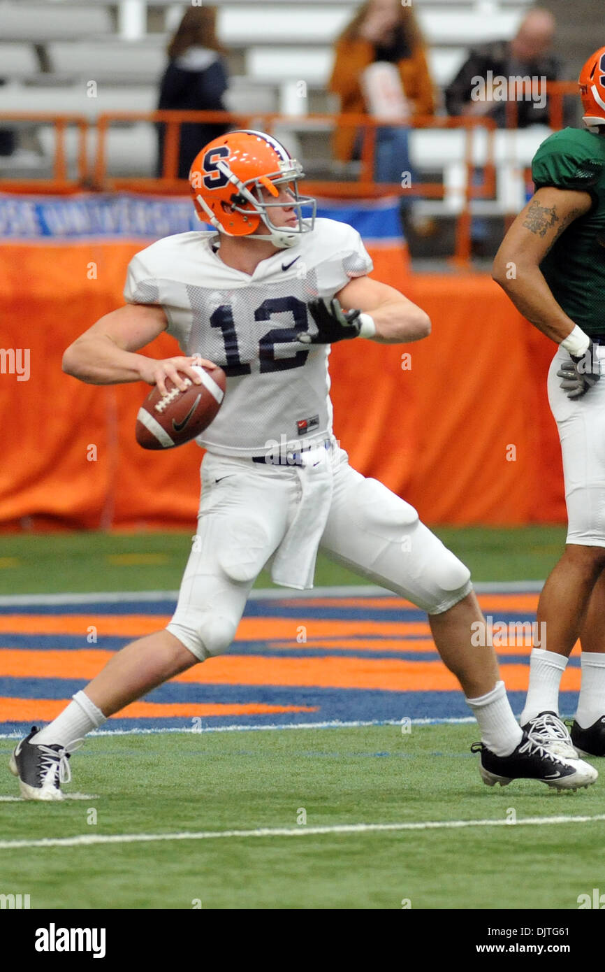 Junior field gun hi-res stock photography and images - Alamy