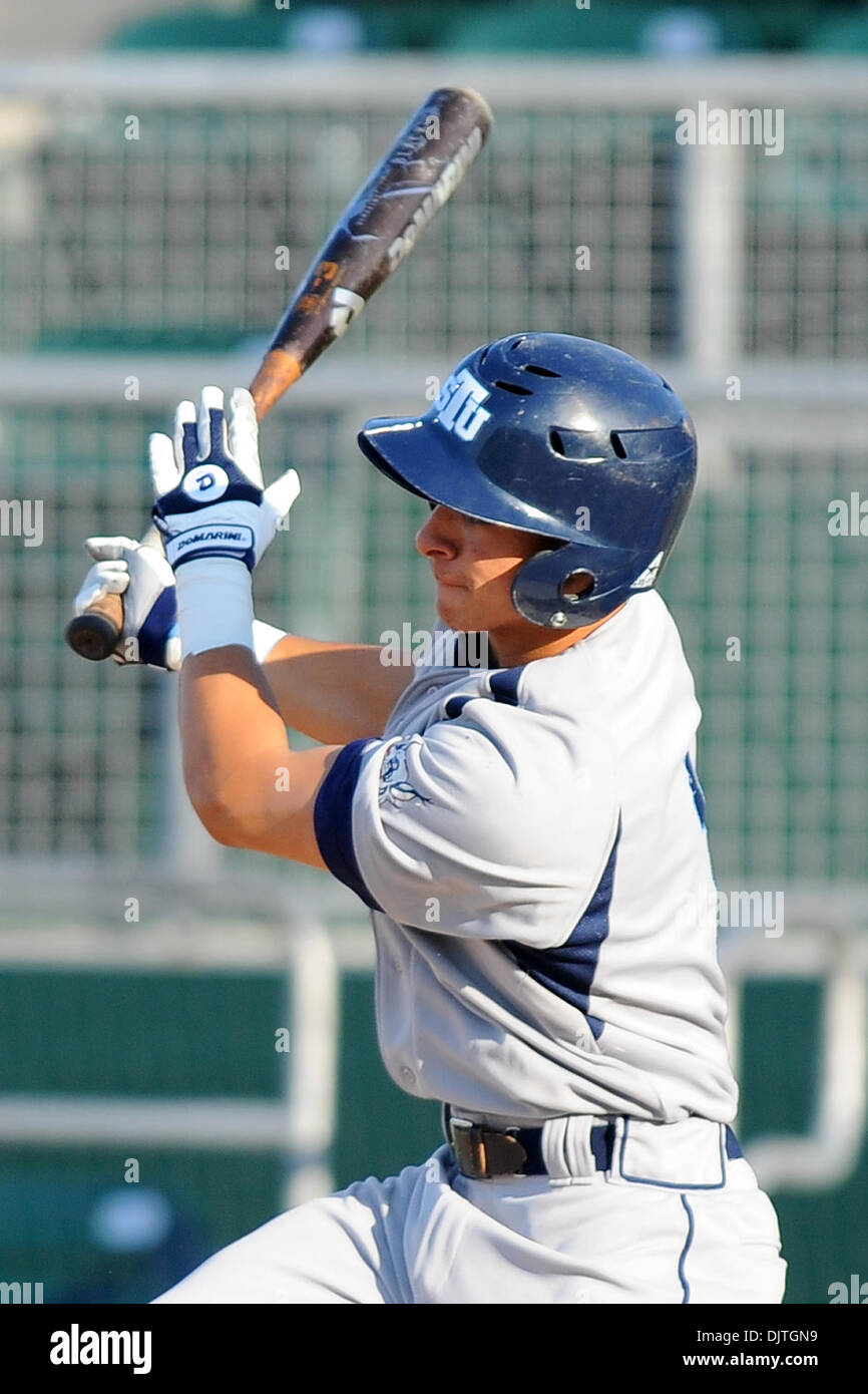 St. Thomas University Bobcats INF Lance Larimer (7)..The 14th ranked ...