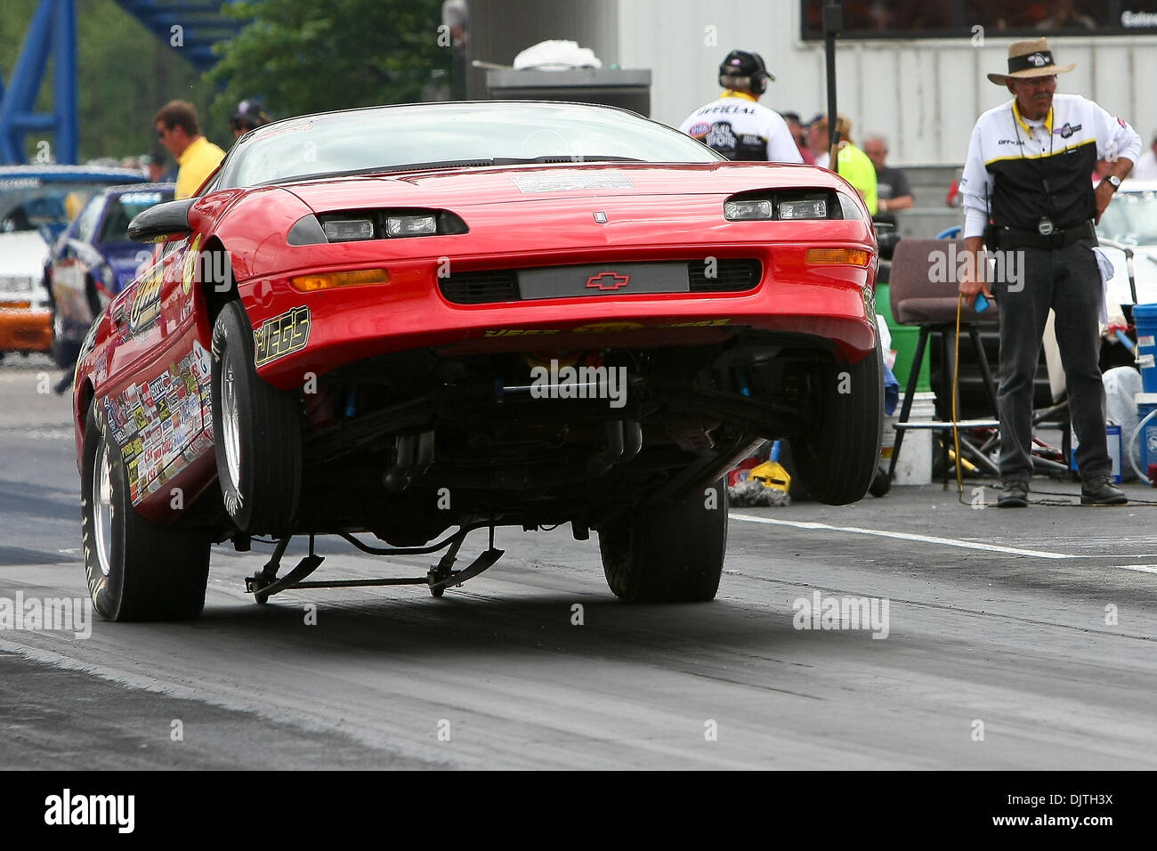 2 May 2010: A Super Stock car leaves the starting line during final ...