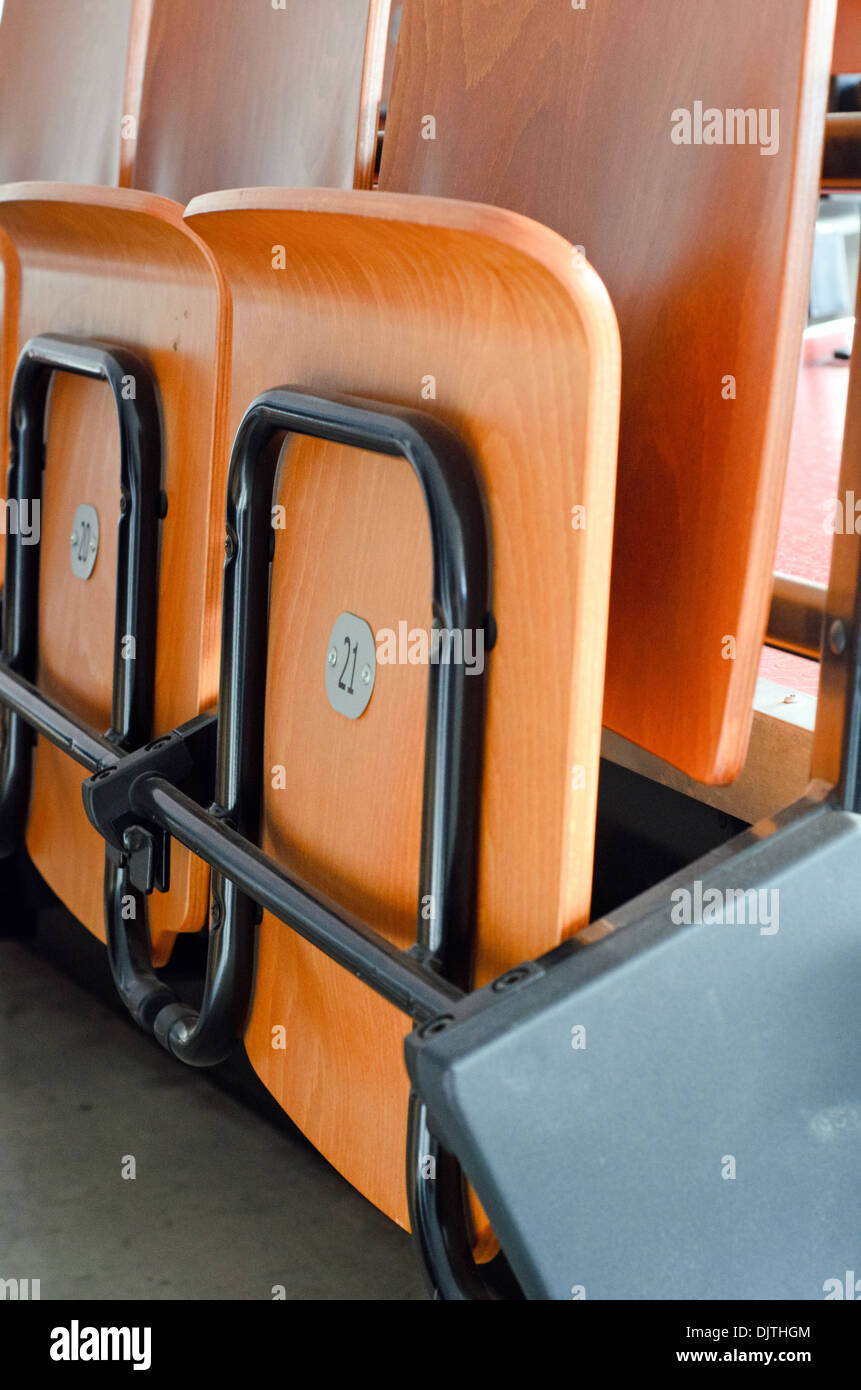 Row of Chairs Stock Photo - Alamy