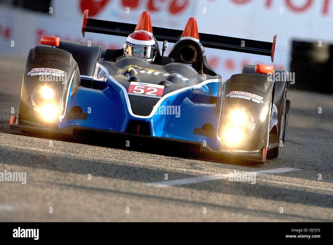 Johnny mowlem hi-res stock photography and images - Alamy