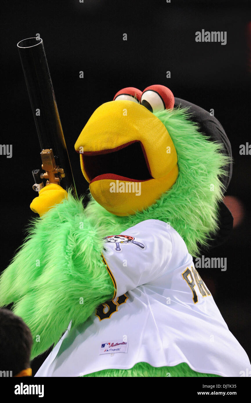 Pittsburgh Pirates mascot shoots T-shirts into the crowd in a game at ...