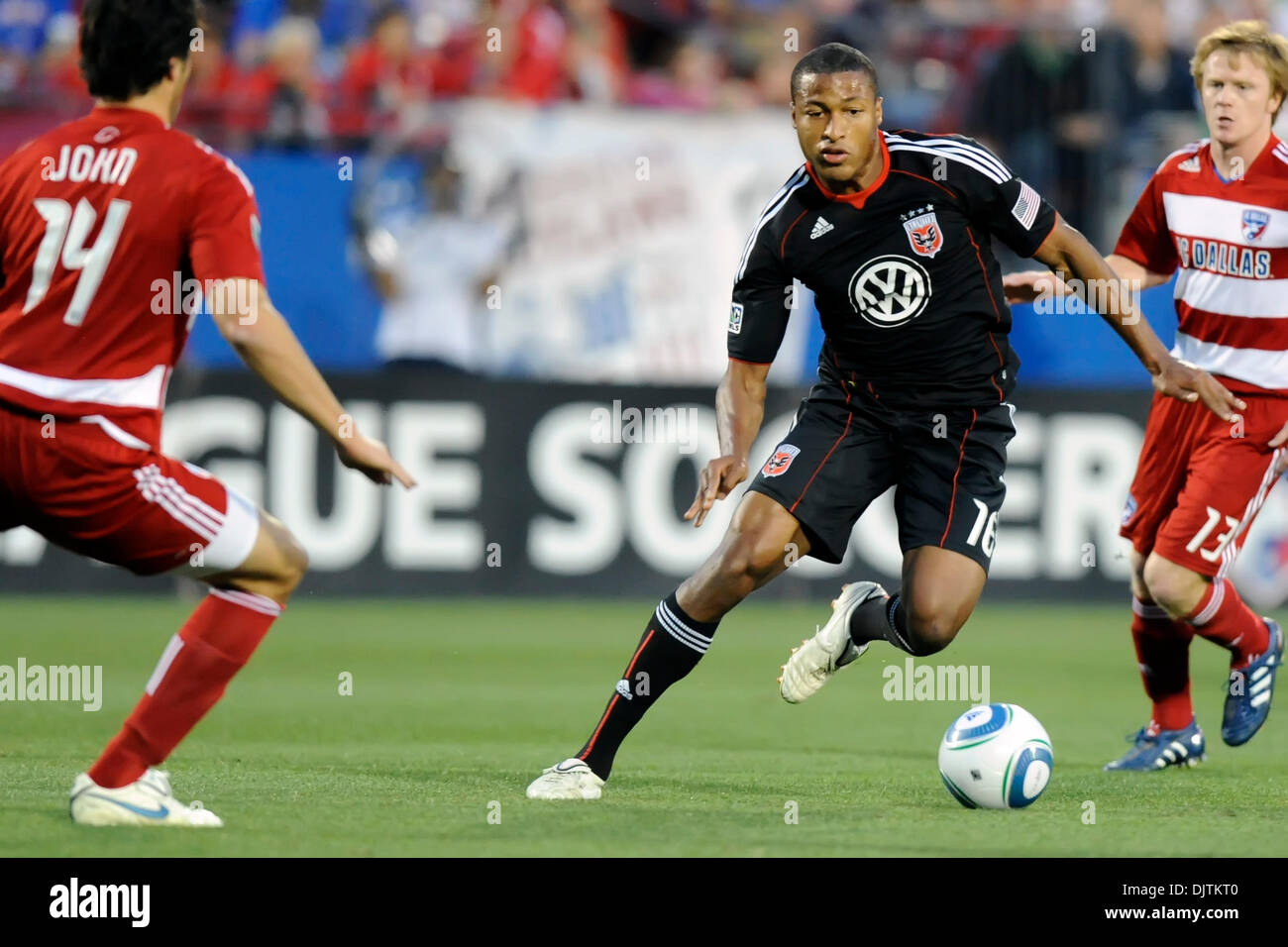 DC United defender Jordan Graye (16) dribbles up field as FC Dallas ...