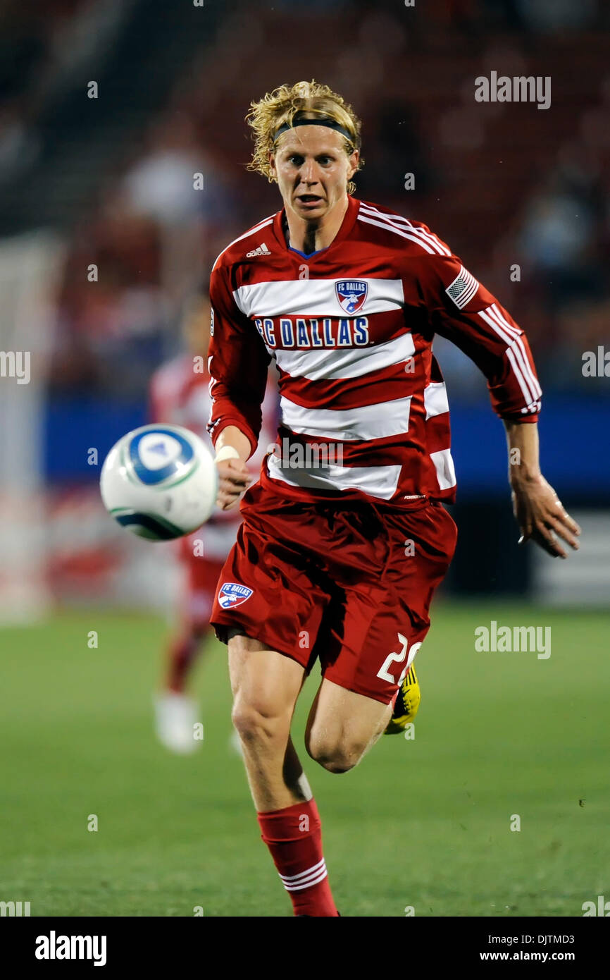 FC Dallas midfielder Brek Shae (20) chases the ball FC Dallas falls to ...